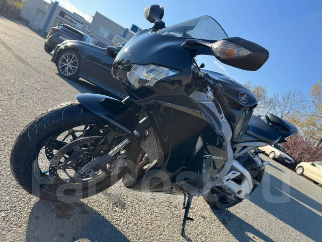 Honda CBR 1000RR Fireblade, 2011, 999 куб. см. 4х тактный, пробег по рф ...
