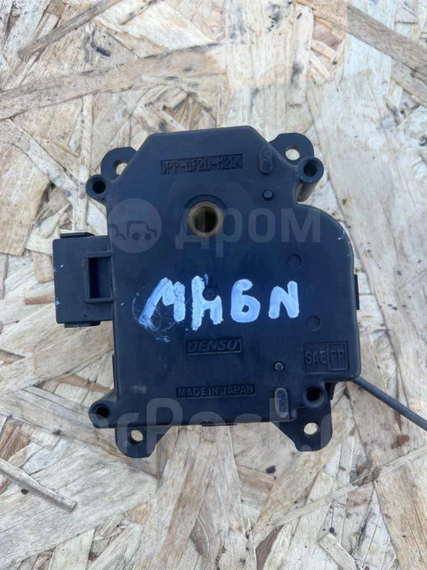 Сервопривод печки Mitsubishi Chariot 0637007040 N84W 4G64 N94W купить в ...